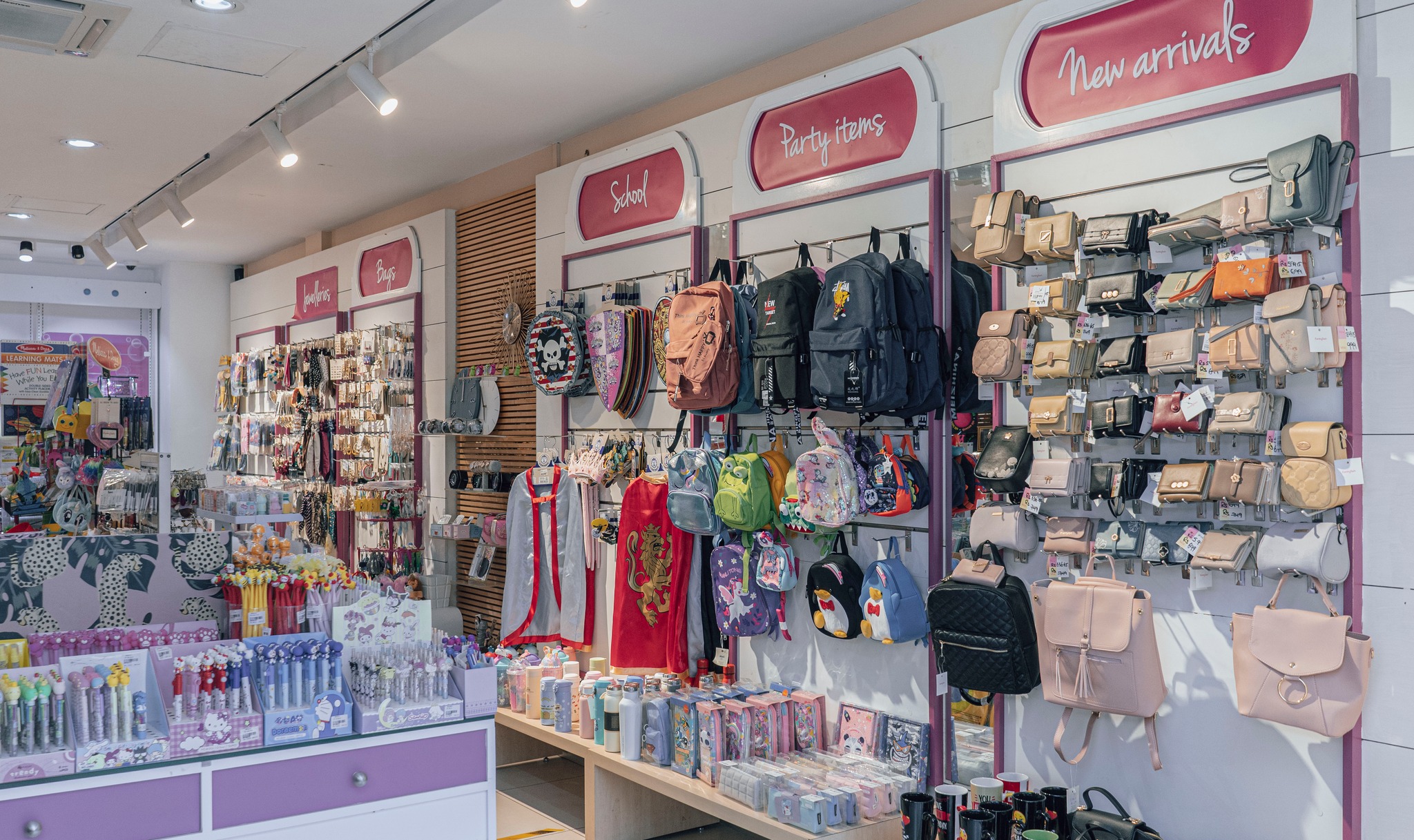 FunkyFish | Bagatelle Mall