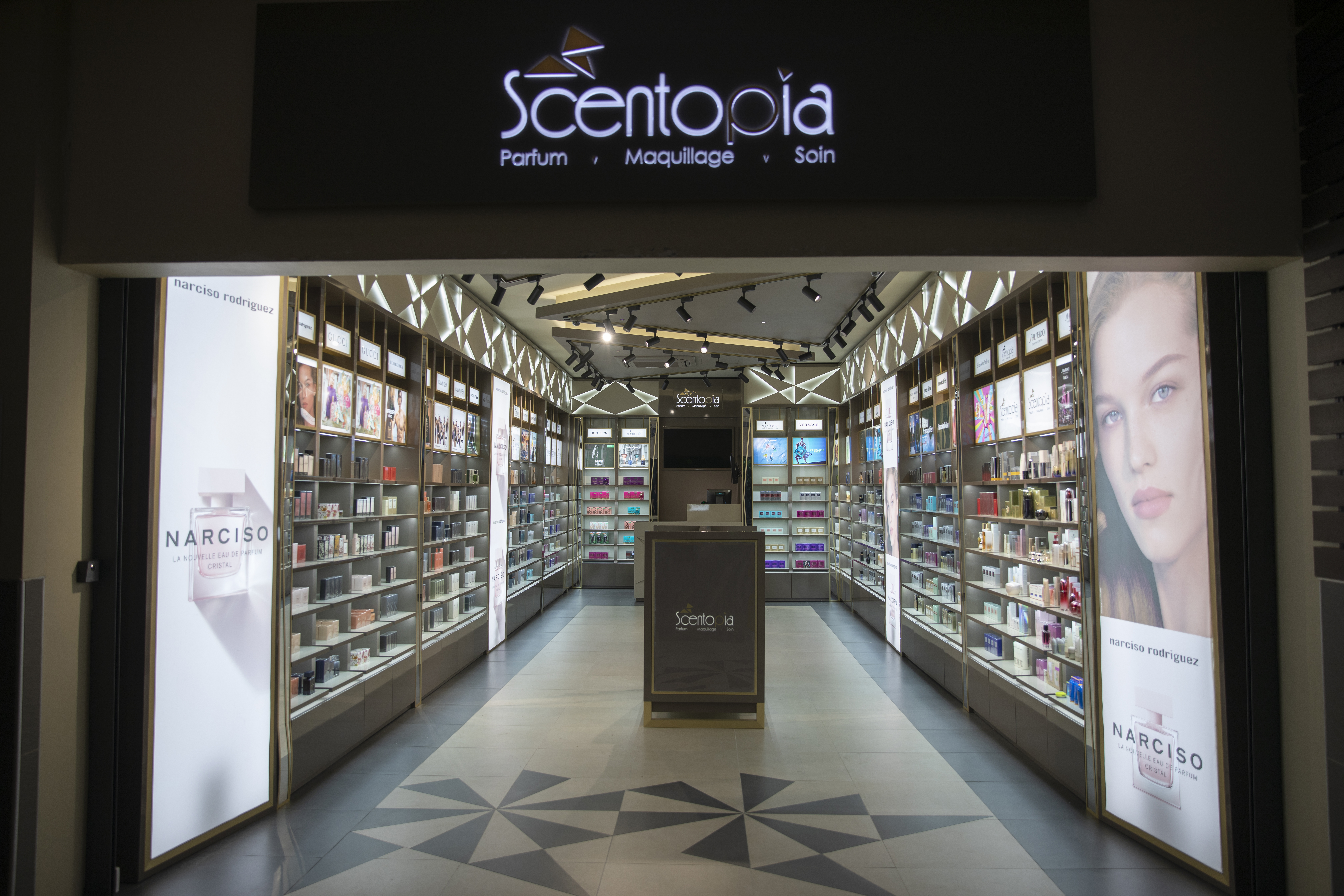 Scentopia | Phoenix Mall & Kendra